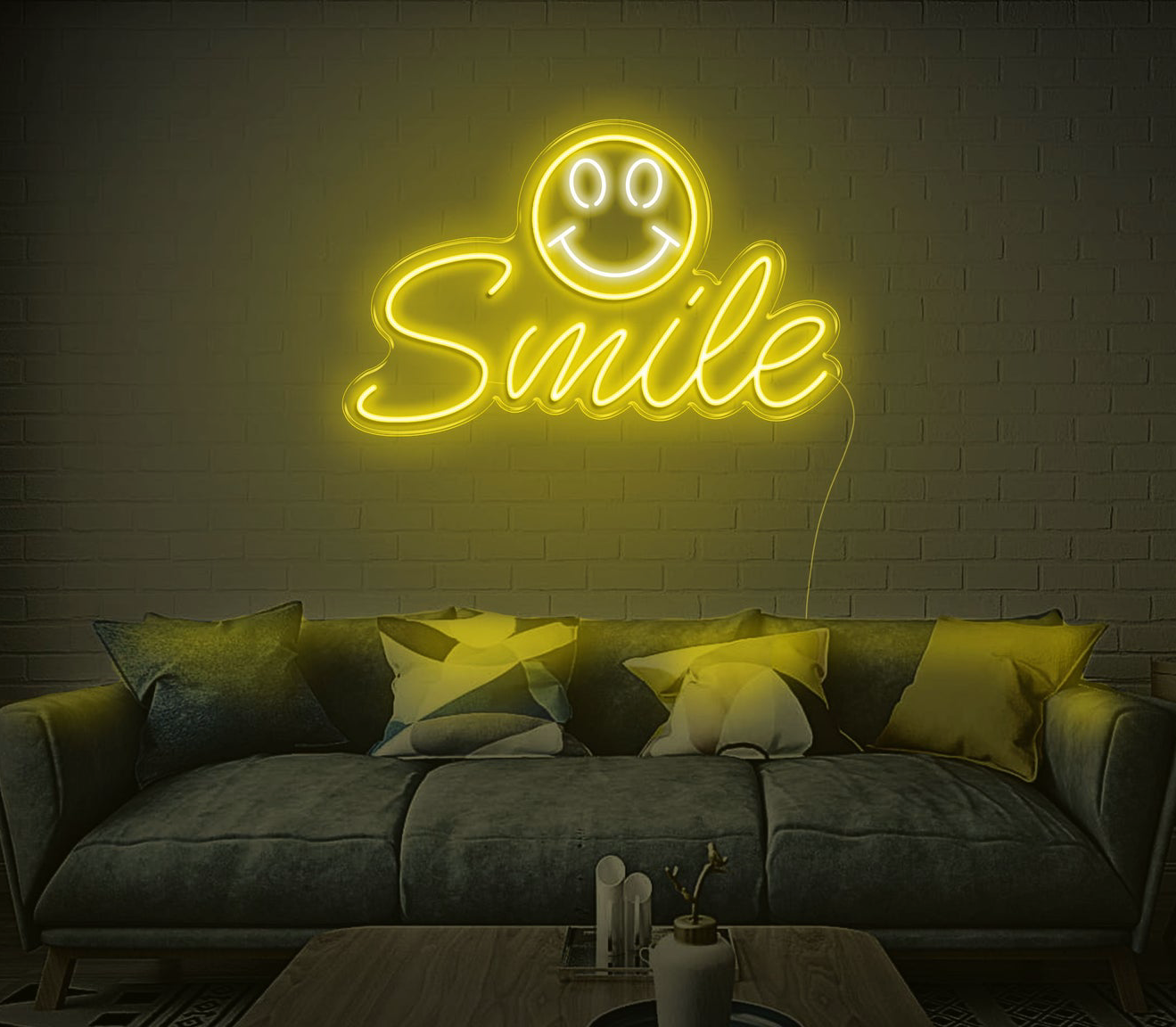 "Smile" Neon Sign – NeonDreamsUSA
